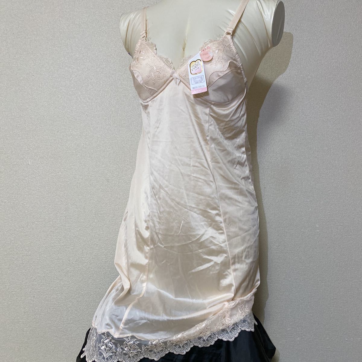 ac304 ブラスリップ ベージュ A80-95(ナイトウエア、パジャマ)｜売買されたオークション情報、yahooの商品情報をアーカイブ公開 ...