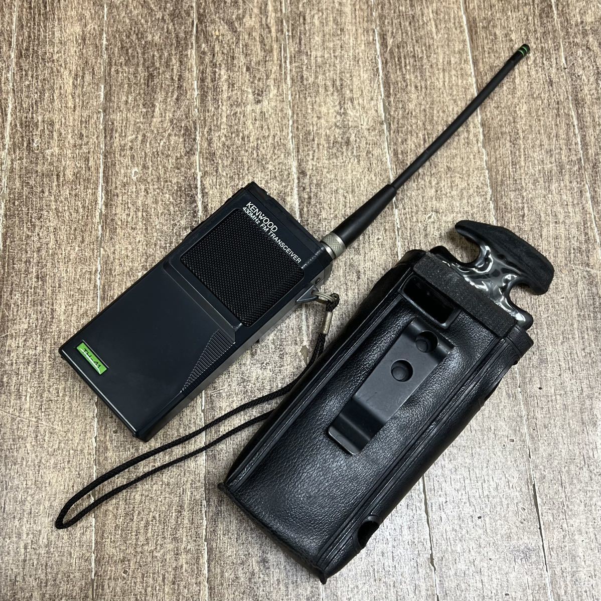 未確認ジャンク KENWOOD TH-41 ケンウッド ハンディトランシーバー 無線機 430MHz FM 兵庫県姫路市発 A3(ハンディ ...