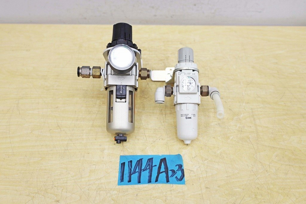 1144A23 SMC フィルターレギュレーター AW30-02G/AW20-02EH-2-B 2個セット(その他)｜売買されたオークション ...