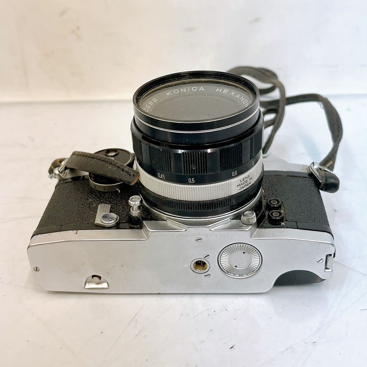 5SD 15 KONICA コニカ AUTOREX Hexanon 52mm F1.8 カメラ レンズ 一眼レフ フィルムカメラ ケース付き ...