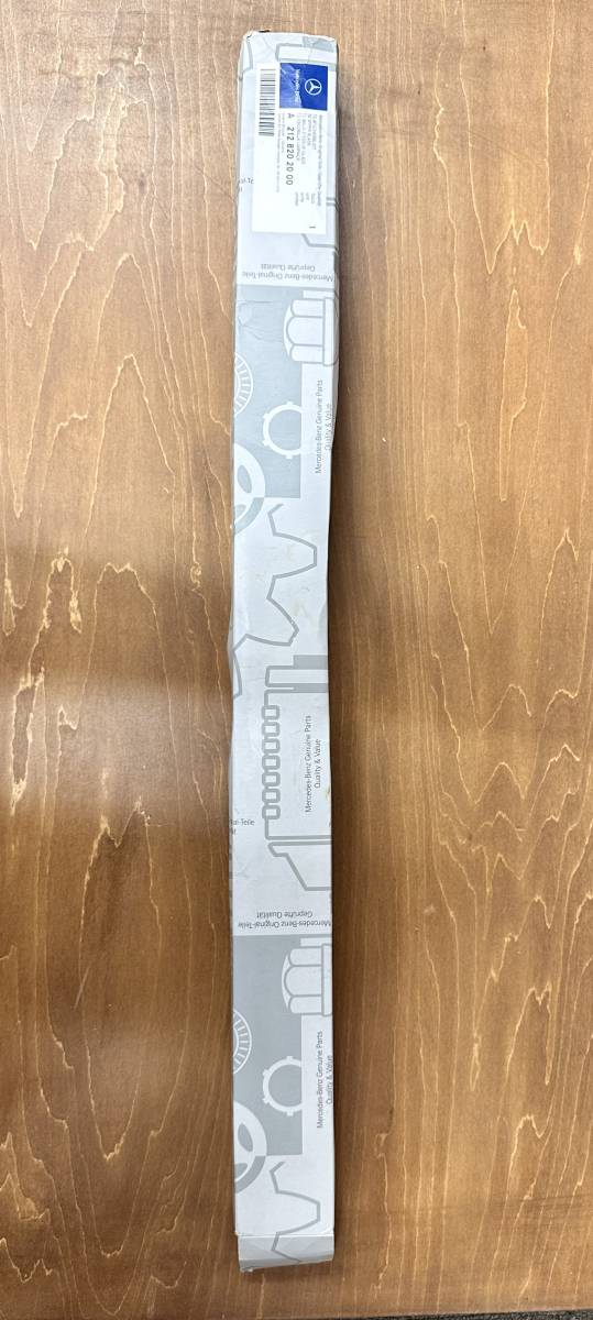 ：メルセデス ベンツ A 2128202000 ワイパーブレード純正1枚組 600mm / 品(メルセデス・ベンツ)｜売買されたオークション ...
