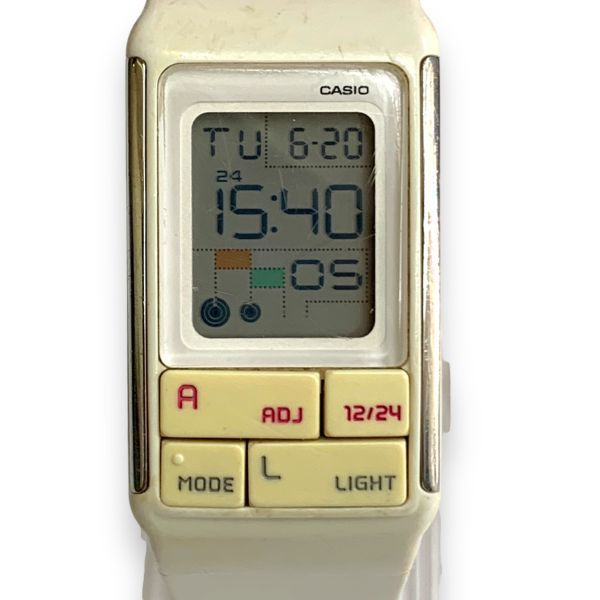 稼働品 CASIO カシオ POPTONE LDF-52 3171 レディースデジタル腕時計 ポップトーン ホワイト 電池交換済(その他 ...