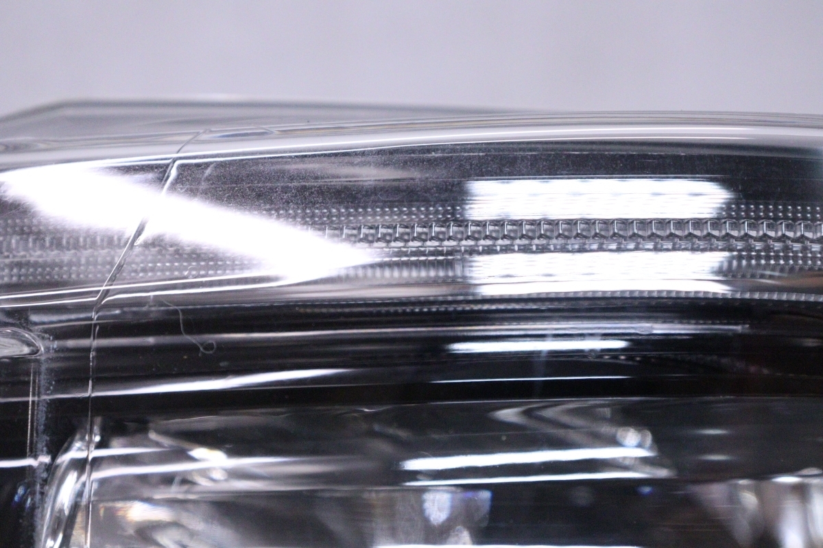 39-1112 前期 LED ZSU60W ハリアー ハイブリッド 右テールライト ICHIKOH 48-148 ユニット 純正 トヨタ DM(テールライト)｜売買されたオークション情報 ...