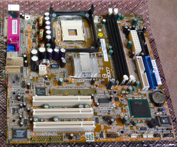 FIC製マザーボード VC37 i845GLチップセット(PC/AT互換機)｜売買されたオークション情報、yahooの商品情報をアーカイブ公開 ...