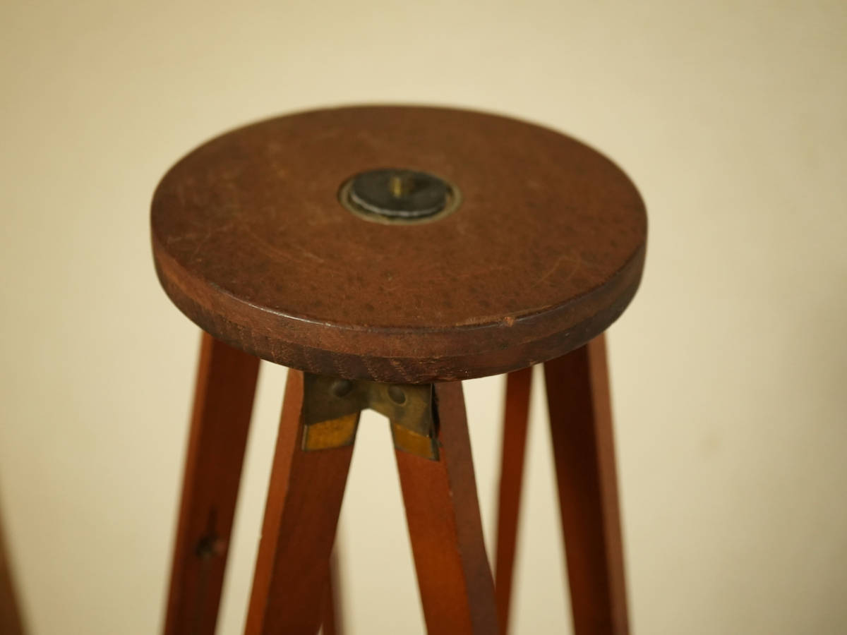 aa36 木製 三脚 雲台 / 暗箱用 写真グッズ アンティークカメラ ビンテージ 当時物 古道具 昭和レトロ ジャンク(その他)｜売買されたオークション情報、yahooの商品情報をアーカイブ ...