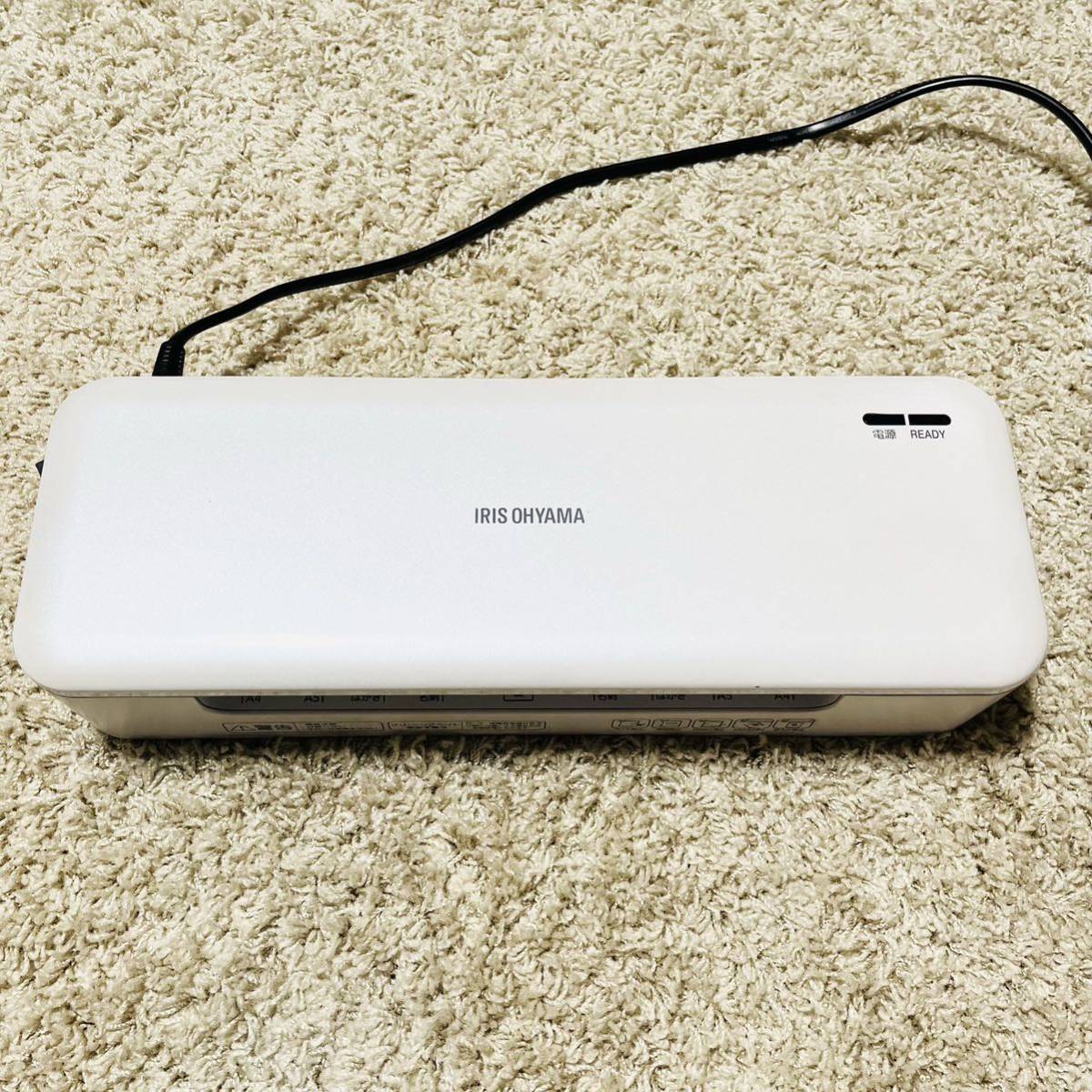 アイリスオーヤマ 高速起動ラミネーター 4本ローラータイプ HSL-A44-Wホワイト A4(ラミネーター)｜売買されたオークション情報、yahooの商品情報をアーカイブ公開 - オークファン ...