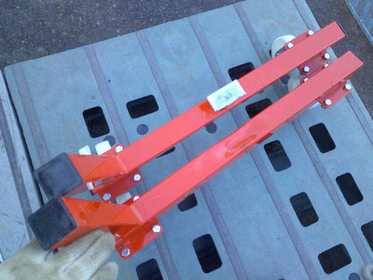 移動 保管が楽 クボタトラクター T240D RL151T ロータリー用キャスター付 スタンド 脚 足 KT 取付金具付 87(パーツ)｜売買されたオークション情報、yahooの商品情報を ...