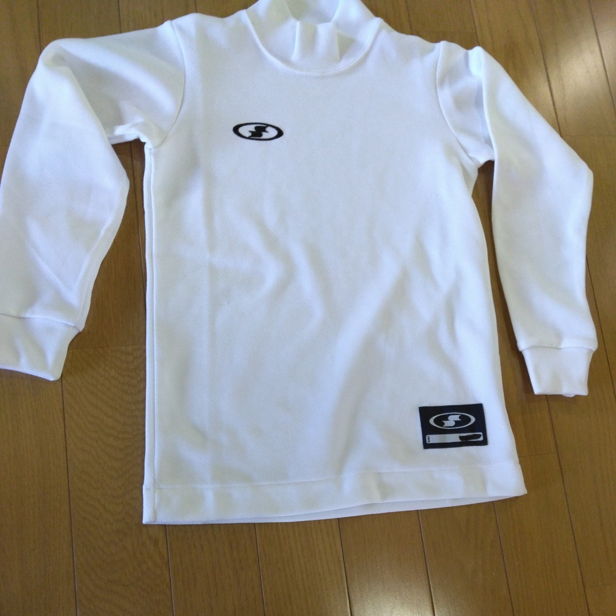 エスエスケイ 長袖 120cm(120（115～124cm）)｜売買されたオークション情報、yahooの商品情報をアーカイブ公開 - オークファン（aucfan.com）