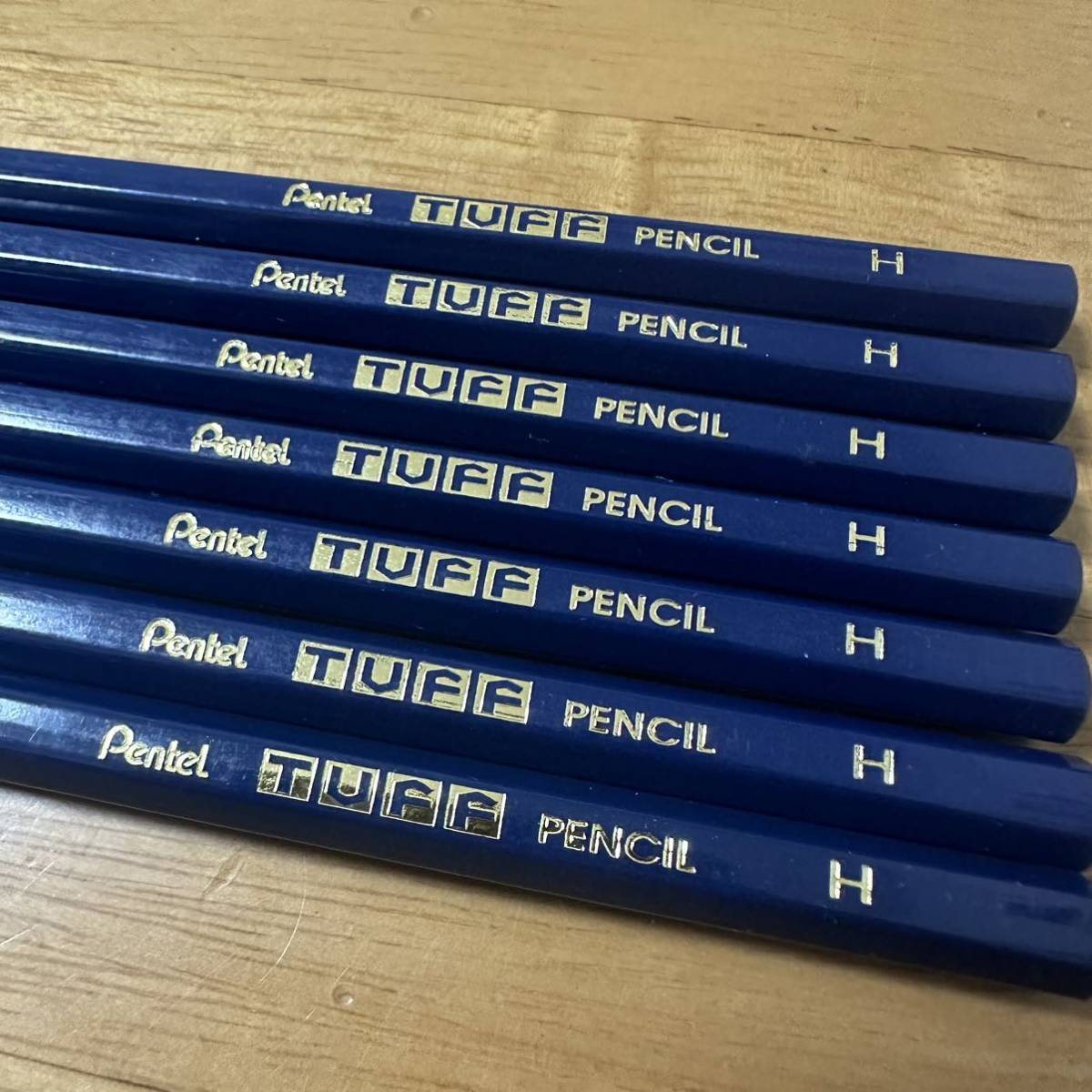 廃盤 Pentel ぺんてる 鉛筆 えんぴつ Gold ゴールド TUFF タフ H 7本セット CB6 昭和レトロ(鉛筆)｜売買されたオークション情報、yahooの商品情報をアーカイブ公開 ...