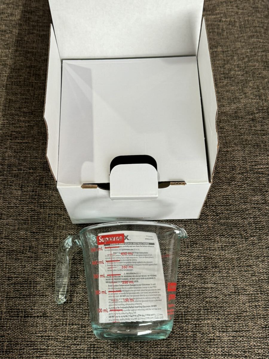 Supreme Pyrex 2-Cup Measuring Cup Clear 計量カップ シュプリーム(シュプリーム)｜売買された ...