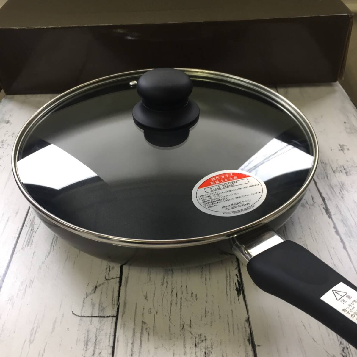 タマハシTamahashi IH対応全面マーブルフライパン26cm ガラス蓋付 箱あり MU-30FF(一般)｜売買されたオークション情報 ...
