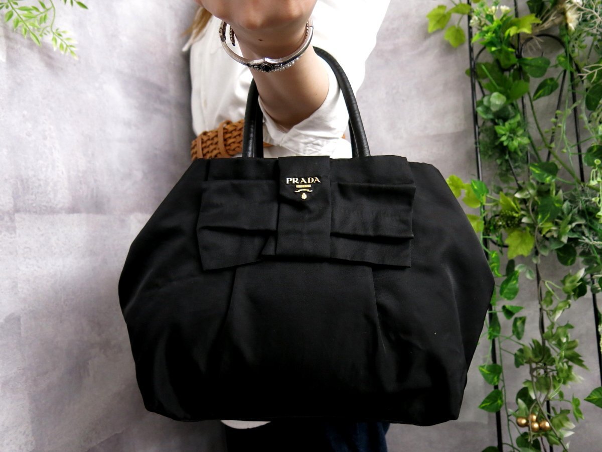 超 PRADA プラダ リボン ポコノ ナイロン カーフ レザー 本革 ハンド トート バッグ 黒 G金具 腕掛け B5 書類 収納 Js46155(トートバッグ)｜売買されたオークション情報 ...