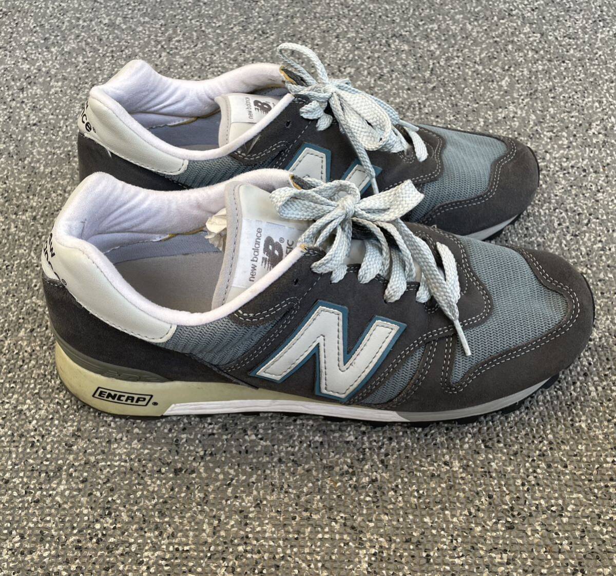 ニューバランス new balance m1300cl 1300(27.0cm)｜売買されたオークション情報、yahooの商品情報をアーカイブ公開 - オークファン（aucfan.com）