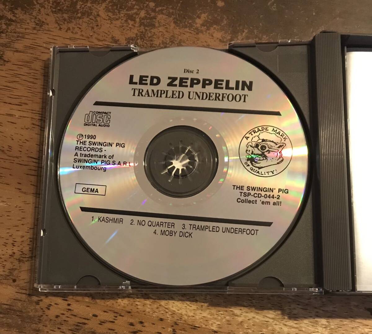 Led Zeppelin レッドツェッペリン Trampled Underfoot 2CD / Recorded Live at Dallas ...