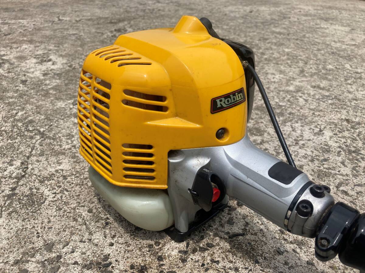 状態良好 ロビン Robin 刈払機 草刈機 NB2310AU 23cc ロビン からけっこうパワーあります 青森発 発送可能(本体)｜売買さ ...