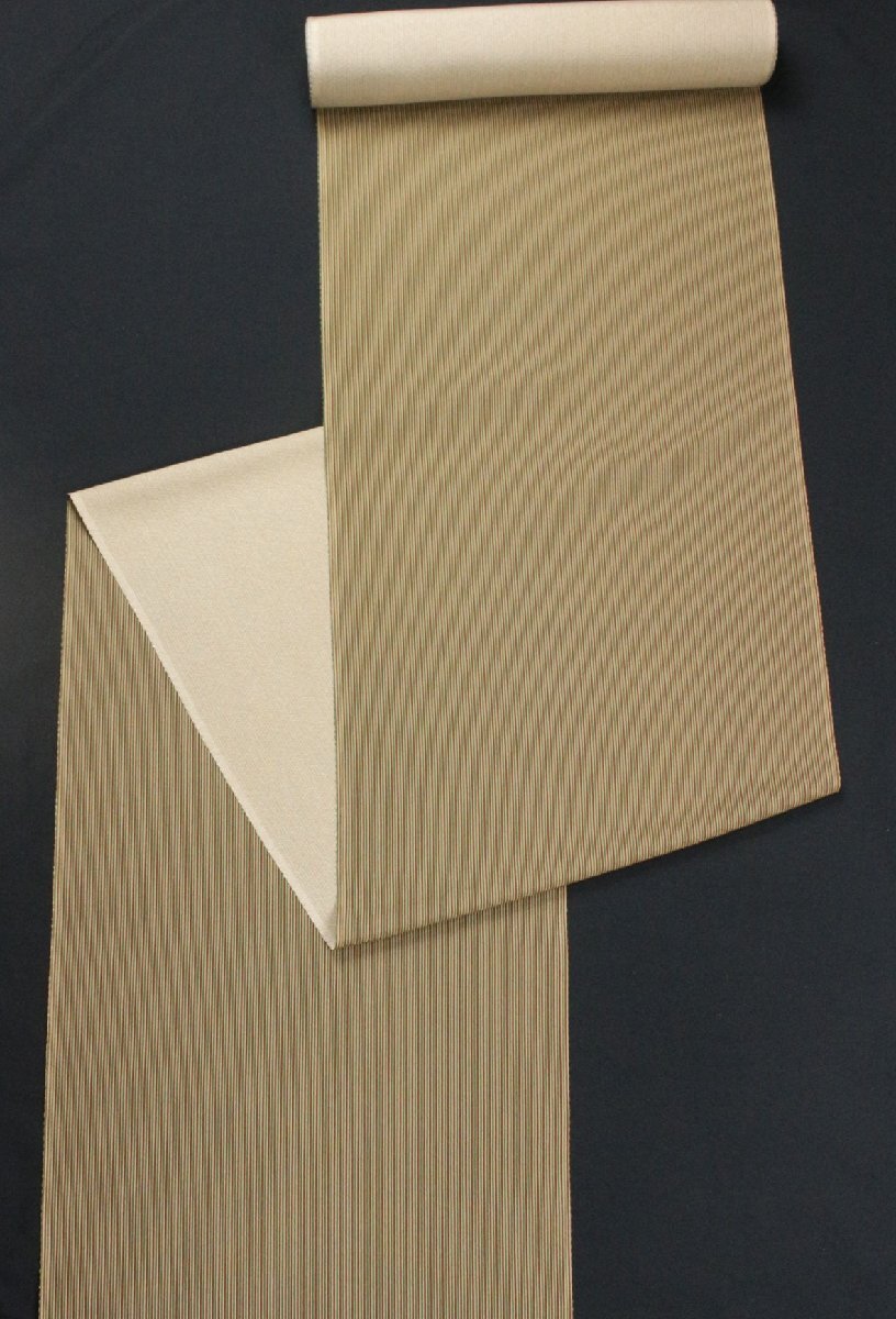 反物 ちりめん小紋 和色 縞文様 e-1155(未仕立て)｜売買されたオークション情報、yahooの商品情報をアーカイブ公開 - オークファン（aucfan.com）