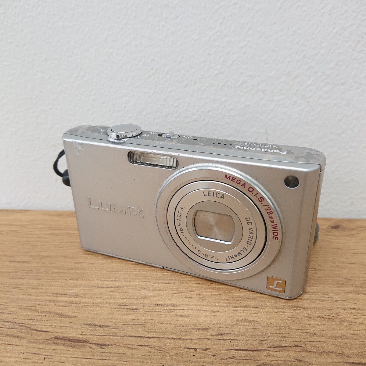 Panasonic パナソニック LUMIX DMC-FX 33 デジカメ S7/23(パナソニック)｜売買されたオークション情報、yahooの商品情報をアーカイブ公開 - オークファン ...