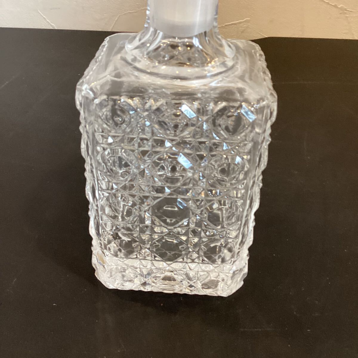 10 11571 KAMEI GLASS カメイガラス まとめ デキャンタ(工芸ガラス)｜売買されたオークション情報、yahooの商品情報をアーカイブ公開 - オークファン（aucfan.com）