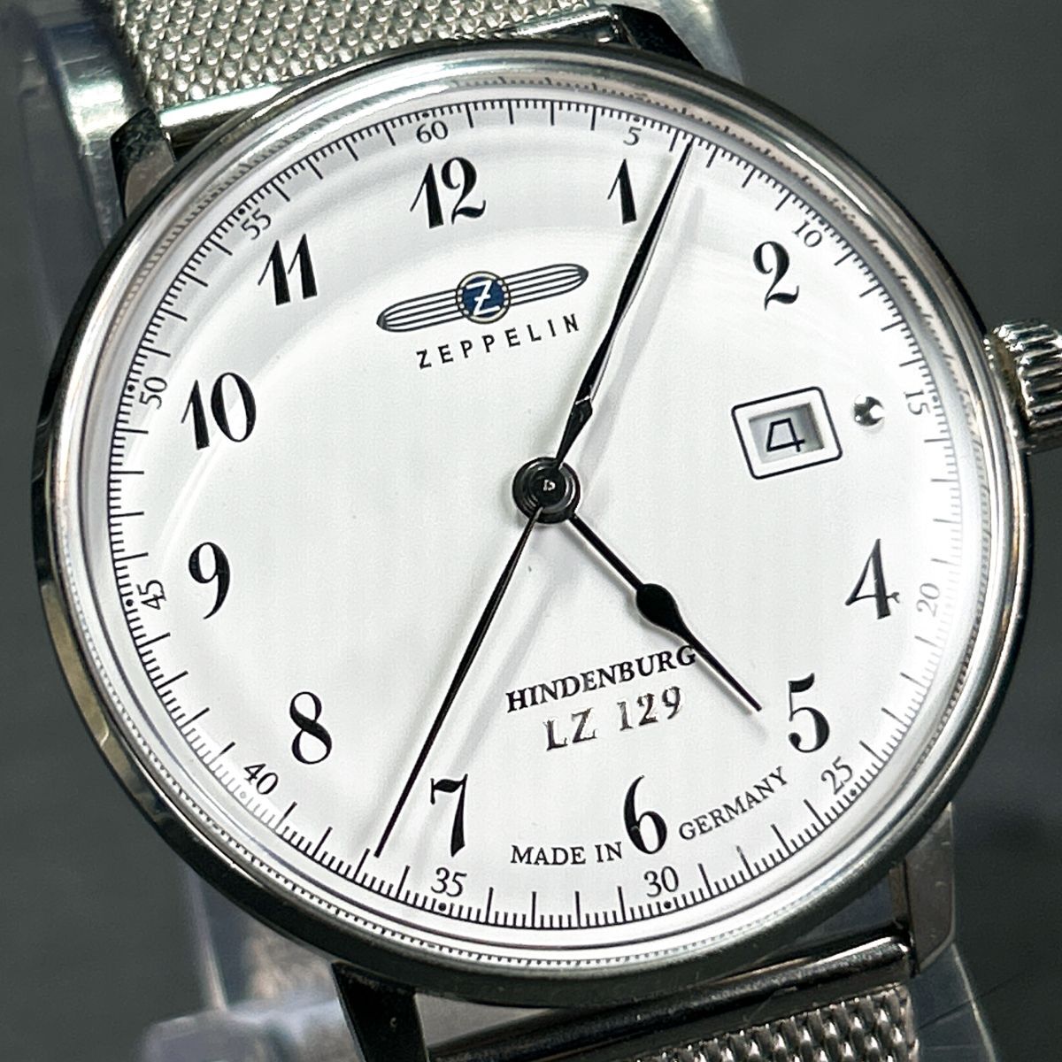 ZEPPELIN ツェッペリン Hindenburg ヒンデンブルグ LZ129 7046-1 腕時計 クオーツ アナログ カレンダー ホワイト文字盤 み(その他)｜売買されたオークション情報 ...