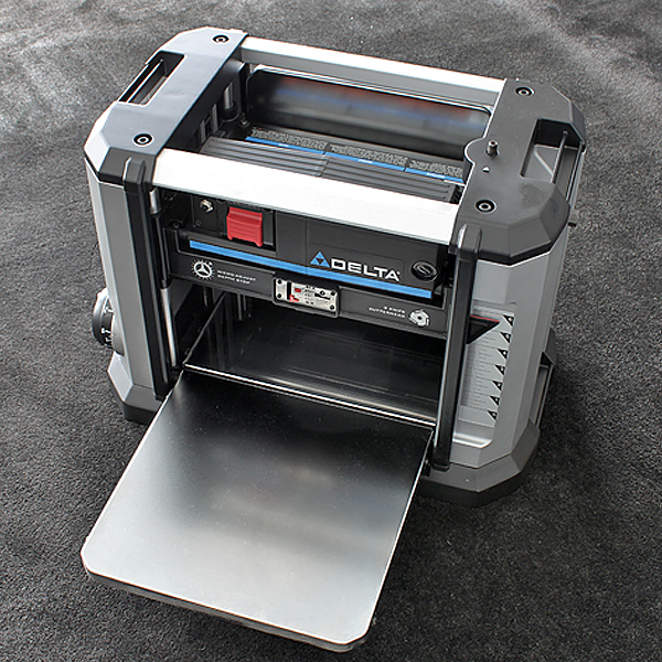 品 DELTA 22-590 13 330mm 自動カンナ(電動かんな)｜売買されたオークション情報、yahooの商品情報をアーカイブ公開 ...