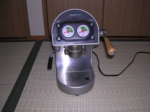 deviceSTYLE ポッド専用エスプレッソマシン PD-1 シルバー(エスプレッソマシン)｜売買されたオークション情報、yahooの商品情報をアーカイブ公開 - オークファン（aucfan ...