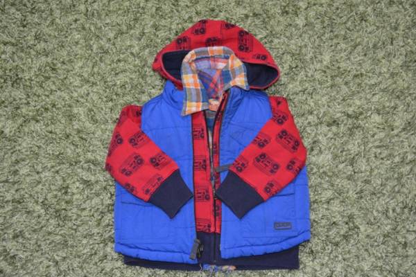 GAP ベスト オールドネイビー パーカー 2T 90 セット(セット、まとめ売り)｜売買されたオークション情報、yahooの商品情報をアーカイブ公開 - オークファン（aucfan.com）