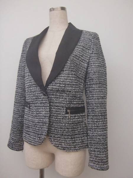 訳有り品 ZARA BASIC ジャケットXS(テーラードジャケット、ブレザー)｜売買されたオークション情報、yahooの商品情報をアーカイブ公開 - オークファン（aucfan.com）