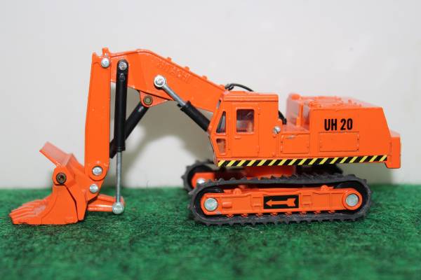 HITACHI 日立建機 UH20 建機 重機 ユンボ ショベル S=1/85(建設車両、作業車)｜売買されたオークション情報、yahooの ...