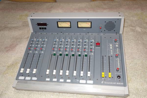 サウンドクラフト Soundcraft RM105 局用ミキサー(ミキサー)｜売買されたオークション情報、yahooの商品情報をアーカイブ公開 ...