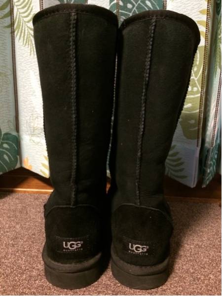 ugg トール ブラック US7 Tall Black 箱あり(US7)｜売買されたオークション情報、yahooの商品情報をアーカイブ公開 - オークファン（aucfan.com）
