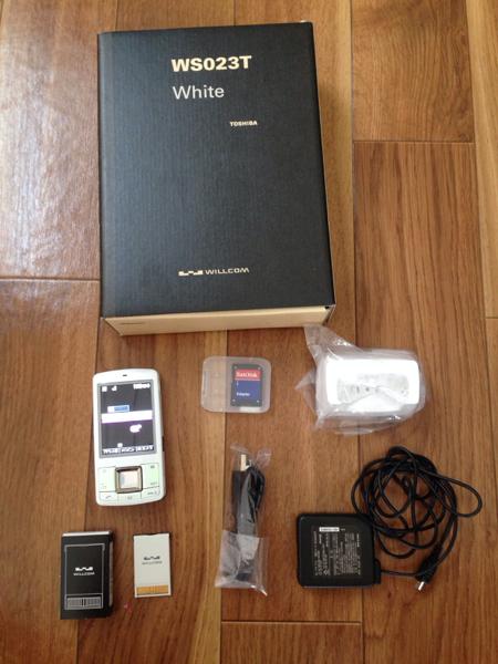 WILLCOM WS023T TOSHIBA スライドモデル ホワイト(携帯電話)｜売買されたオークション情報、yahooの商品情報をアーカイブ公開 - オークファン（aucfan.com）