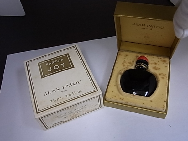 香水 JEAN PATOU ジャンパトゥ JOY ジョイ パルファム 7.5ml(その他)｜売買されたオークション情報、yahooの商品情報をアーカイブ公開 - オークファン（aucfan.com）