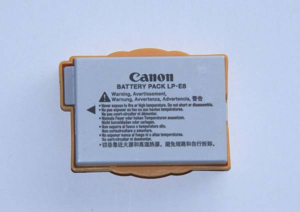 Canonキヤノン純正バッテリーLP-E8(キヤノン)｜売買されたオークション情報、yahooの商品情報をアーカイブ公開 - オークファン（aucfan.com）