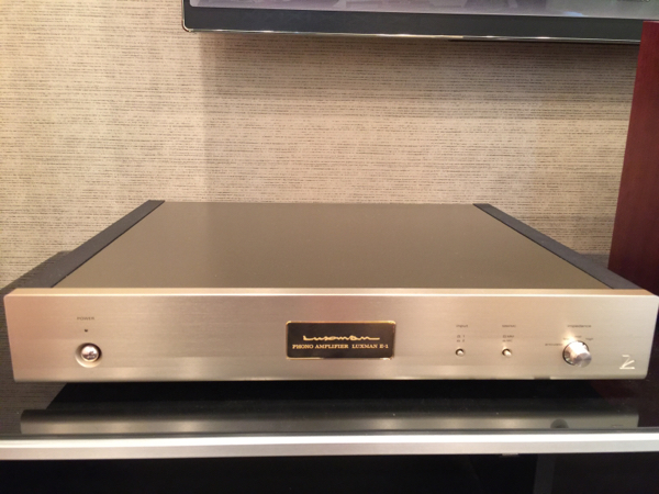 銘機 LUXMAN E-1 ラックスマン フォノイコライザー定価23万円(LUXMAN)｜売買されたオークション情報、yahooの商品情報をアーカイブ公開 - オークファン（aucfan.com）