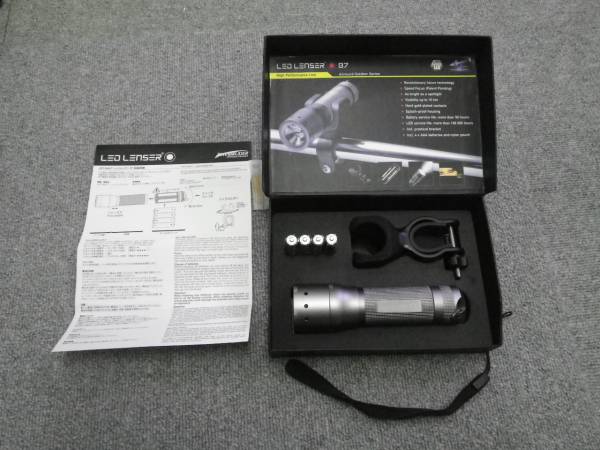 LED LENSER B7(レッドレンザー)｜売買されたオークション情報、yahooの商品情報をアーカイブ公開 - オークファン（aucfan ...
