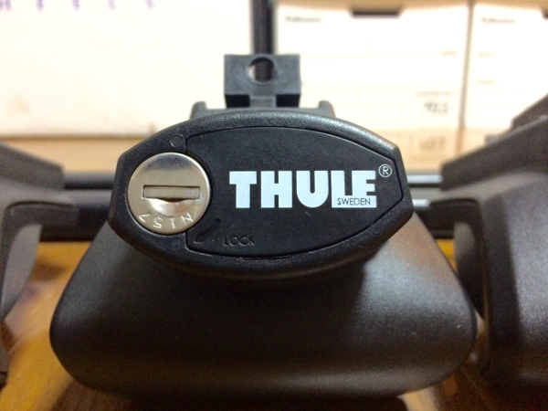 THULE th757 ベースキャリアセット ルーフレール サーフボード等(ルーフキャリア)｜売買されたオークション情報、yahooの商品情報をアーカイブ公開 - オークファン（aucfan.com）