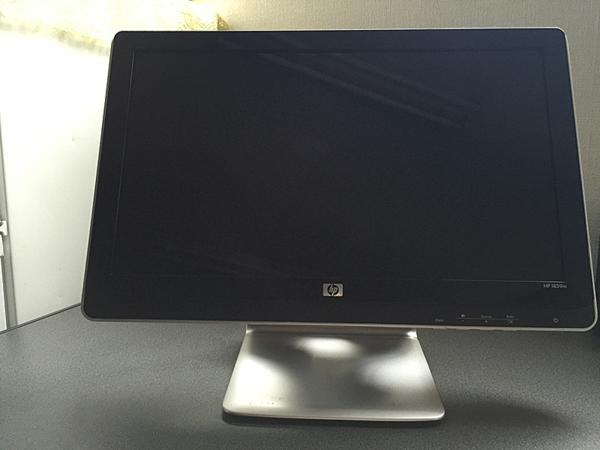 hp 1859m 18.5インチ液晶モニタ 完動品(18インチ～)｜売買されたオークション情報、yahooの商品情報をアーカイブ公開 ...