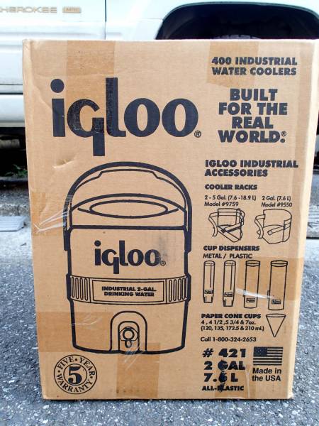 イグルー ウォータークーラー igloo 2GAL COOLERS(ジャグ)｜売買されたオークション情報、yahooの商品情報をアーカイブ公開 - オークファン（aucfan.com）