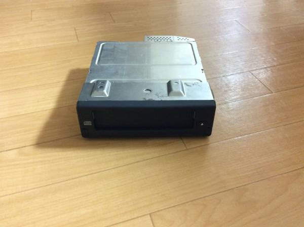 BMW E60 CDチェンジャー 本体のみ(アルパイン)｜売買されたオークション情報、yahooの商品情報をアーカイブ公開 - オークファン ...