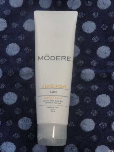 複数本対応 モデーアmodereサンスクリーン125g 旧ニューウエイズサンブレロ ②(日焼け止め（ボディー用）)｜売買されたオークション情報、yahooの商品情報をアーカイブ公開 ...