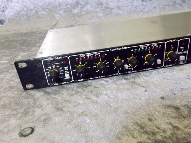 DRAWMER DL241 XLR デュアルオートコンプレッサー(コンプレッサー)｜売買されたオークション情報、yahooの商品情報を ...