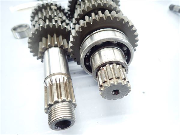 εV13-100 カワサキ エリミネーター250 EL250A S62年式 走行距離7396㌔ エンジン ミッションギア 破損無し(エンジン ...