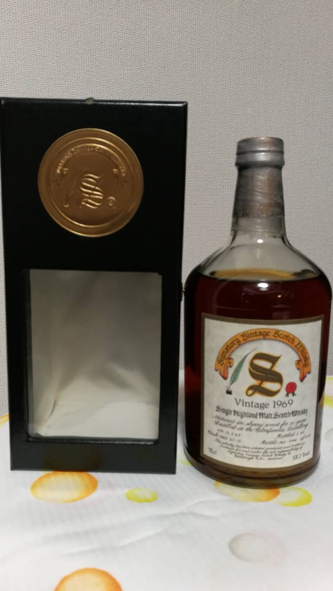グレンファークラス 1969 58.2％ シグナトリ羽ペンラベル 750ml(ハイランド)｜売買されたオークション情報、yahooの商品情報をアーカイブ公開 - オークファン（aucfan.com）