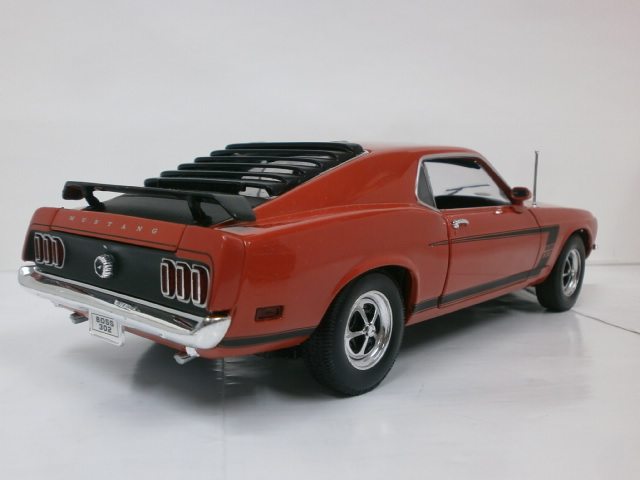 ウェリー 1/18 フォード マスタング BOSS 302 1969 1533-336(ウェリー)｜売買されたオークション情報、yahooの商品情報をアーカイブ公開 - オークファン ...