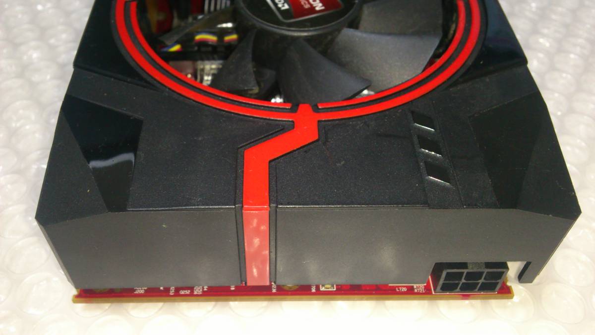 AMD Radeon R9 260 1GB GDDR5 DVIx2 HDMIx1 D-Portx1 PCI-E グラフィックボード 補助電源 ...