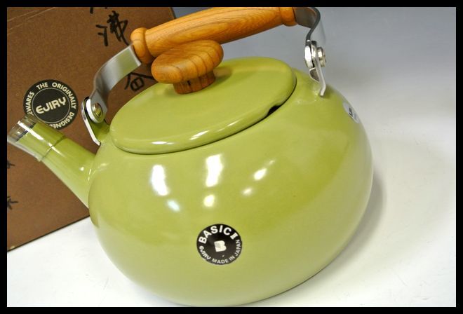 EJIRY エジリー ホーローケトル ポット やかん 琺瑯 昭和レトロ(ヤカン)｜売買されたオークション情報、yahooの商品情報をアーカイブ公開 - オークファン（aucfan.com）