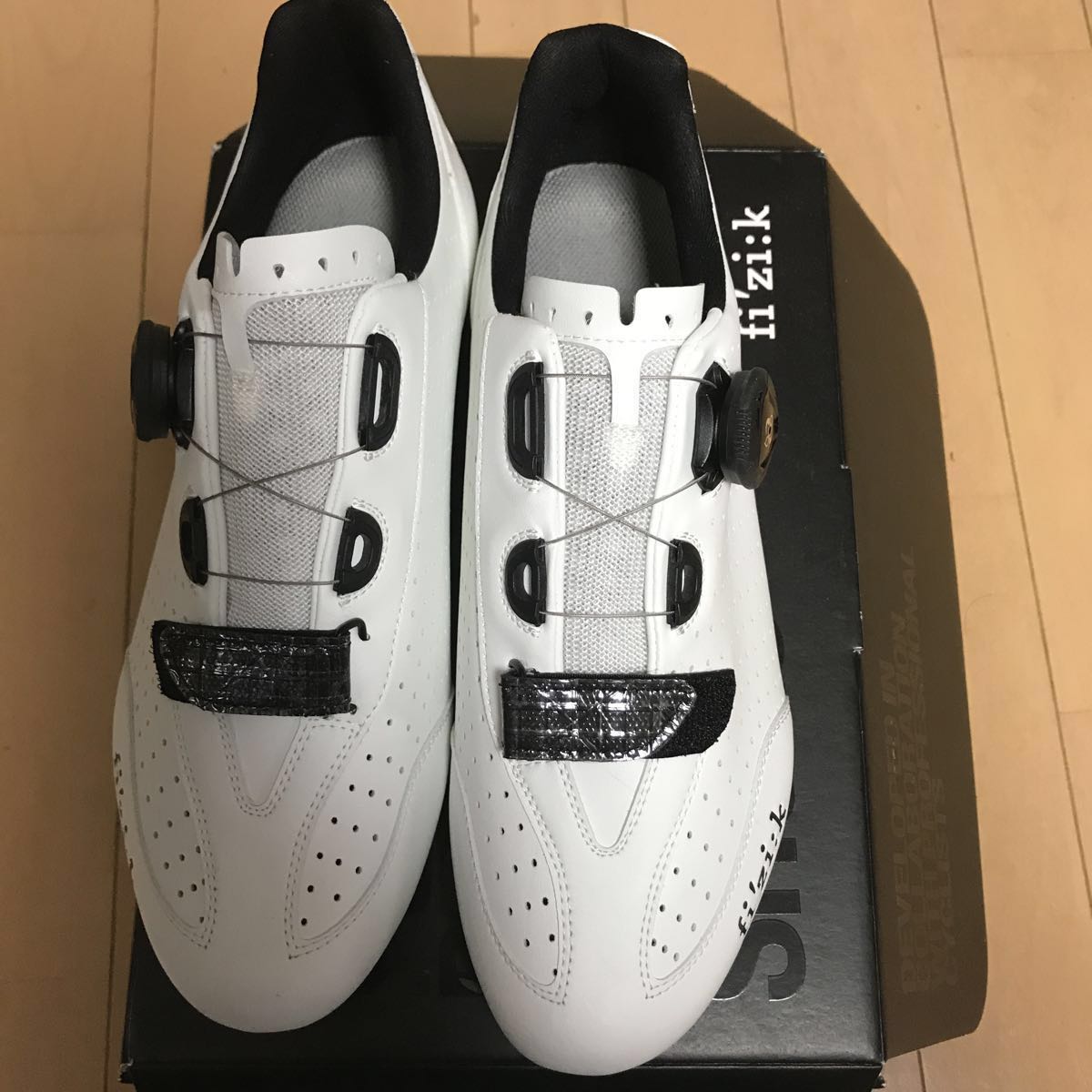fi'zi:k フィジーク R3 UOMO MENS BOA ロードサイクリングシューズ ホワイト サイズEU41.5(26cm～)｜売買されたオークション情報、yahooの商品情報を ...
