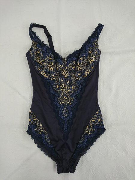 マルコ maruko 補正下着ボディスーツD-65S紺(Dカップ)｜売買されたオークション情報、yahooの商品情報をアーカイブ公開 - オークファン（aucfan.com）