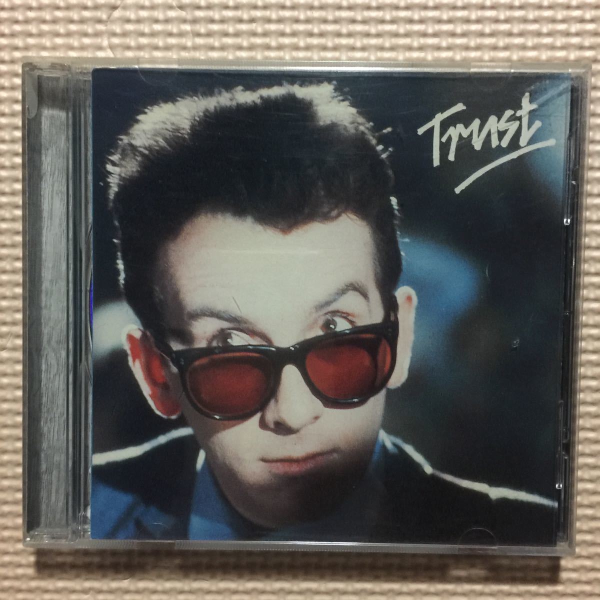 エルヴィス コステロ Elvis Costello & The Attractions Trust+9 リマスター盤 USA盤CD(Elvis ...