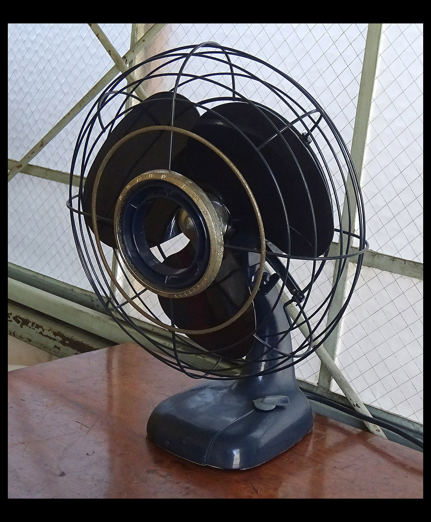 緑屋 g5 x SHARP シャープ 扇風機 EF-36 アンティーク 昭和レトロ /011406/#140(缶)｜売買されたオークション情報、yahooの商品情報をアーカイブ公開 ...